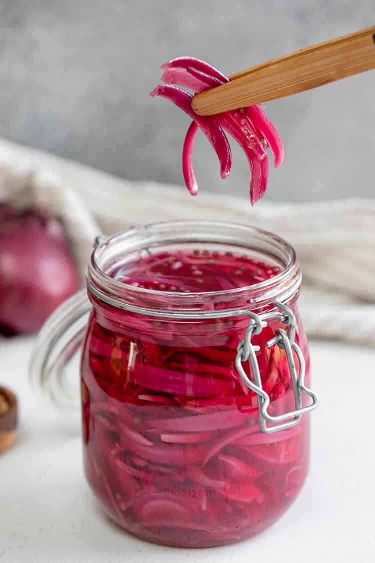 Pickles d'oignon rouge au Thermomix • Yummix